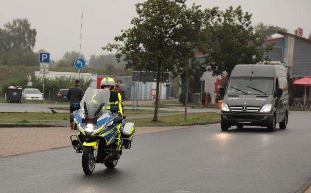 Achtung! Kontrolle: Polizei-Fortbildung an der A7 bei Neumünster