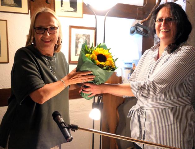 Felicitas Fuchs erzählt Familiengeschichte in Venne