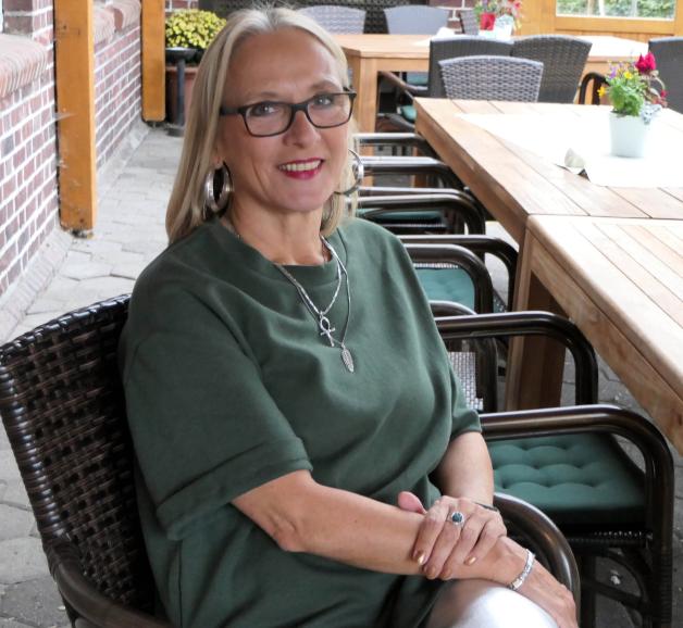 Felicitas Fuchs erzählt Familiengeschichte in Venne