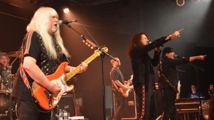 Rockband „The Sweet“ in der Kartoffelhalle in Hohenlockstedt