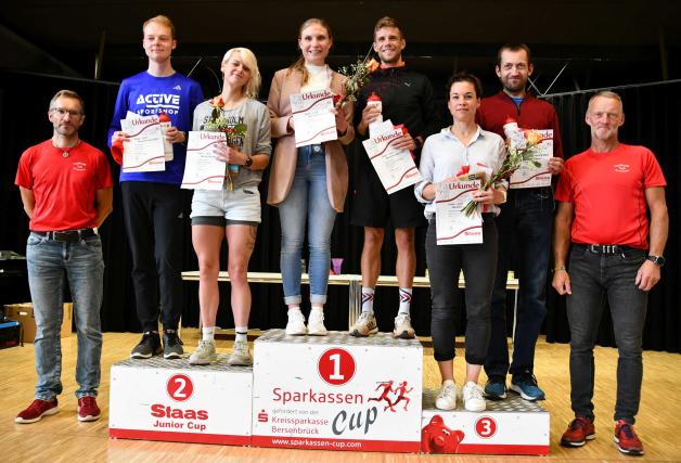 Lena Brüwer, Dustin Karsch gewinnen Bersenbrücker Sparkassen-Cup