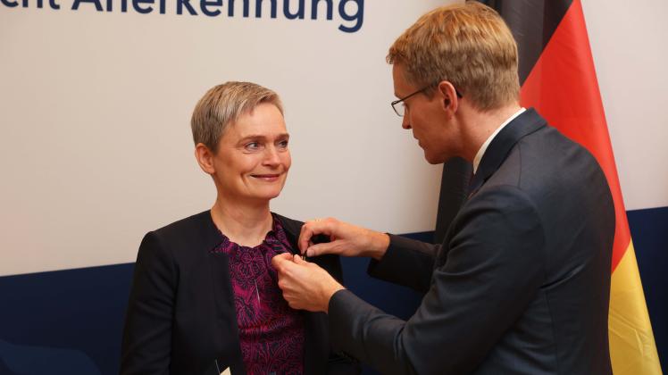 Viölerin Gesa Retzlaff erhält Bundesverdienstkreuz