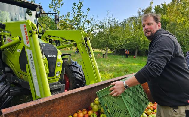 Bäume mit GPS: Apfelernte im Öko-Institut Trenthorst | SHZ