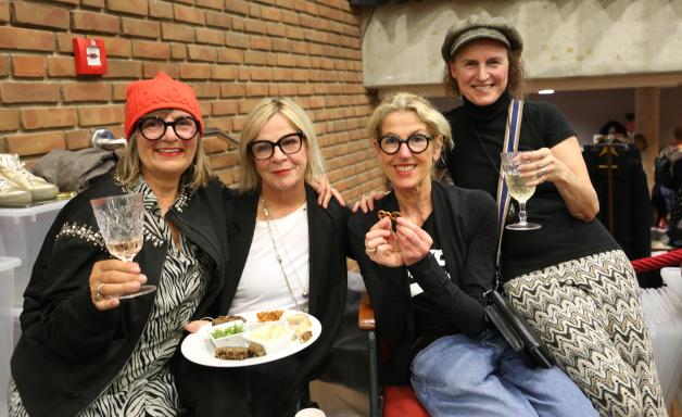 KauFRAUsch: Frauen entdecken Second Hand als Verkaufsschlager: