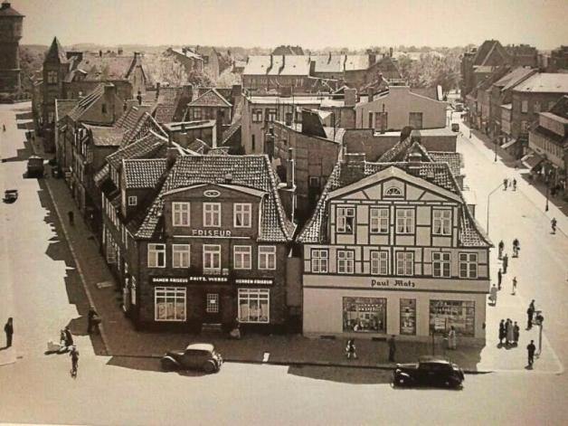 Stadtgeschichte Rendsburg: Eisenwarenladen Matz am Paradeplatz