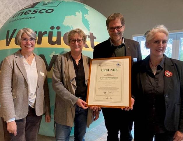 Pellworm erhält Urkunde als UNESCO-Biosphärenreferat