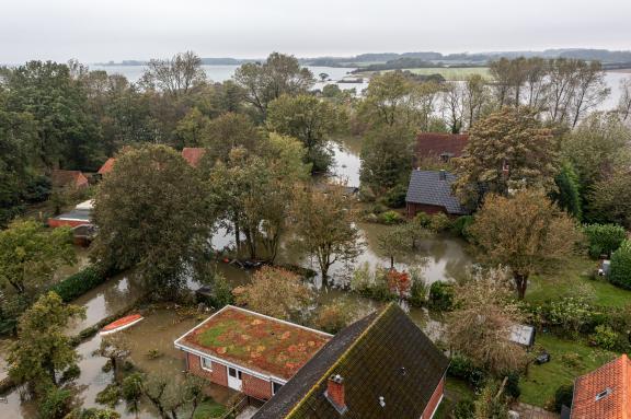 Arnis wurde von Jahrhundert-Sturmflut besonders hart getroffen