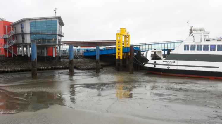 Niedrigwasser an der Nordsee: Fährverkehr normalisiert sich | NOZ