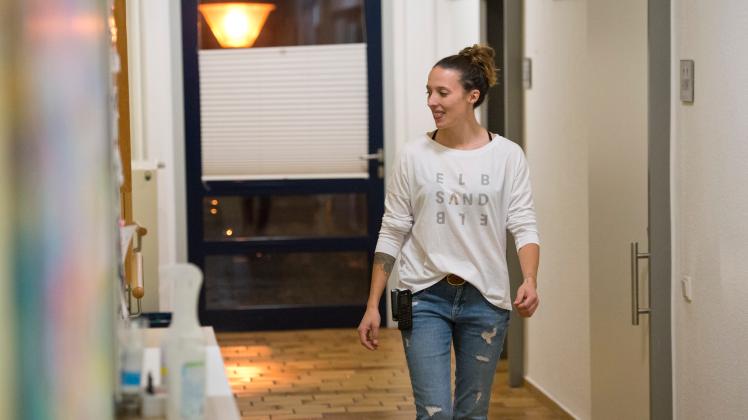 Karl-Luhmann-Heim: Megan Buck ist Nachtbereitschaft in Osnabrück