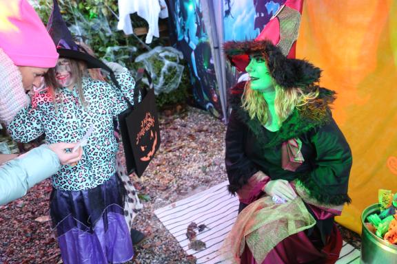 Halloween-Labyrinth in Fleckeby: Die besten Bilder vom Gruselfest