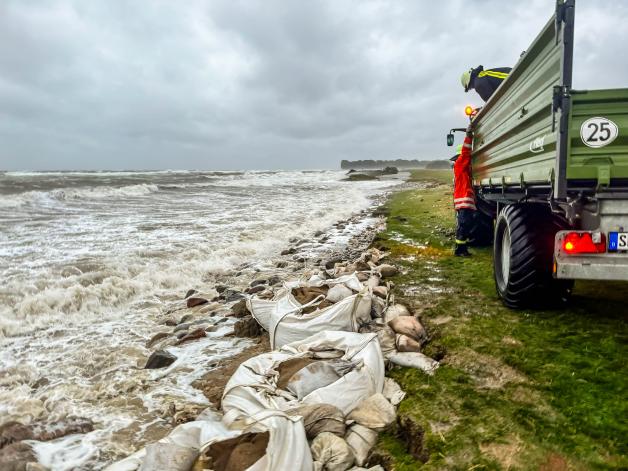 Sturmflut: Feuerwehrmann Matz-Ole Paasch erzählt vom Einsatz
