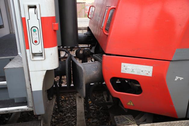 Unfall mit Sylt-Intercity im Bahnhof Itzehoe – 16 Verletzte
