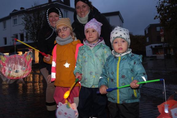 Die schönsten Bilder vom Laternenumzug des TSV Ganderkesee | DKO