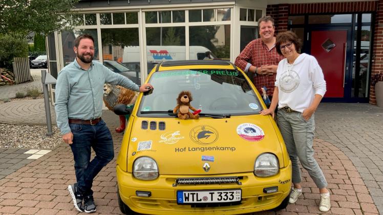 Männer aus Bad Essen und Vehrte bei der Rallye Carbage Run dabei