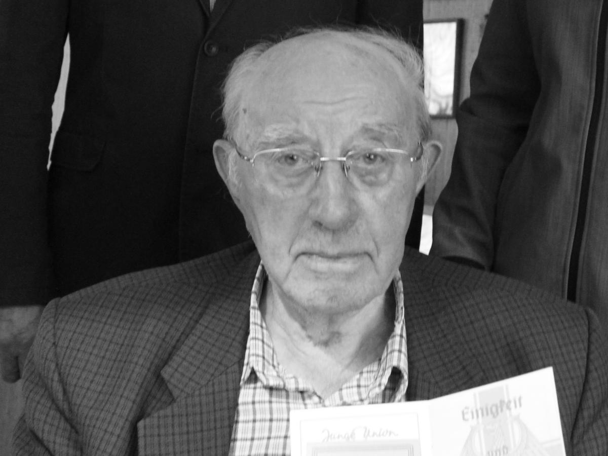 Sarah Geers's Instagram, Twitter & Facebook on IDCrawl