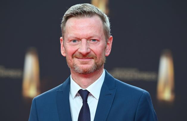 Warum gibt es Speichel? Comedian Michael Kessler weiß die Antwort