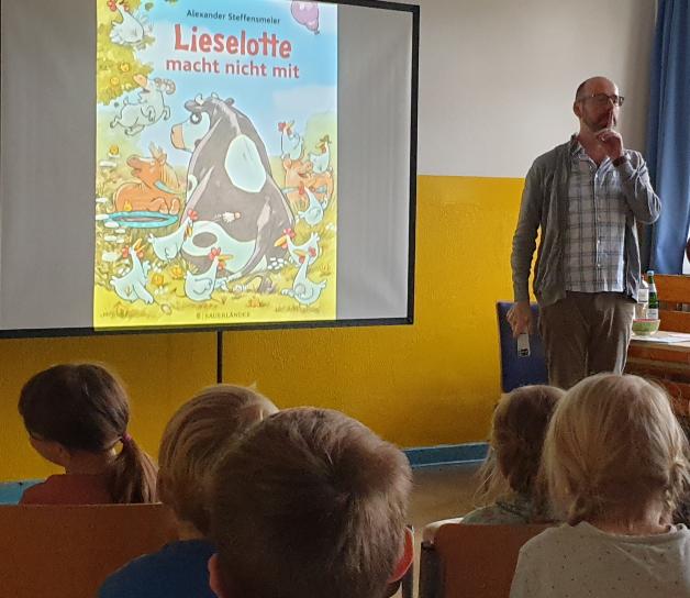 Autorenlesungen mit Alexander Steffensmeier | SHZ