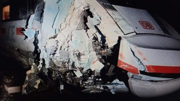 Zugkollision auf Bahnstrecke zwischen Hamburg und Bremen