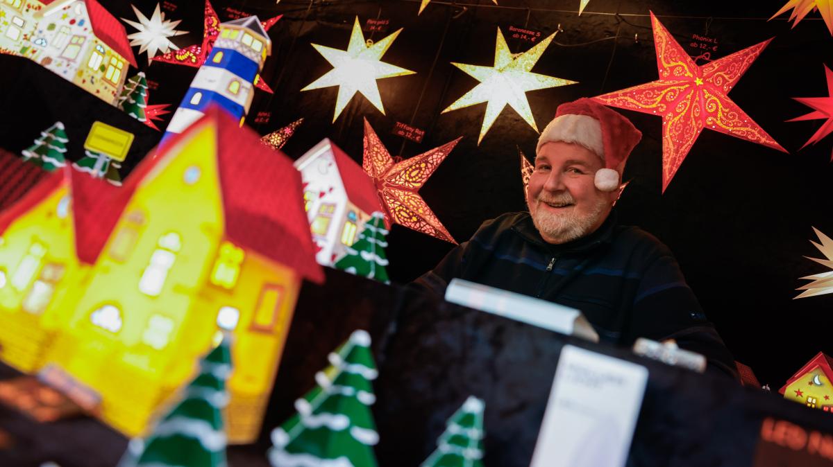 In Bildern: Der Weihnachtsmarkt 2023 in Osnabrück hat geöffnet
