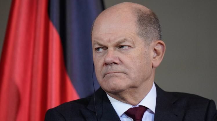 Insa-Umfrage: Kanzler Olaf Scholz unbeliebter als Alice Weidel