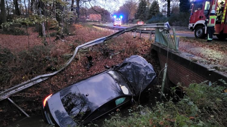 Unfallflucht in Lingen: Polizei sucht nach einem dunklen VW Golf