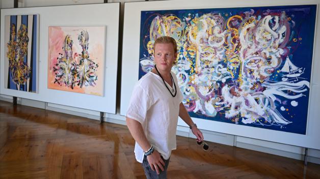 Leon Löwentraut in Wedel mit Ernst-Barlach-Preis ausgezeichnet