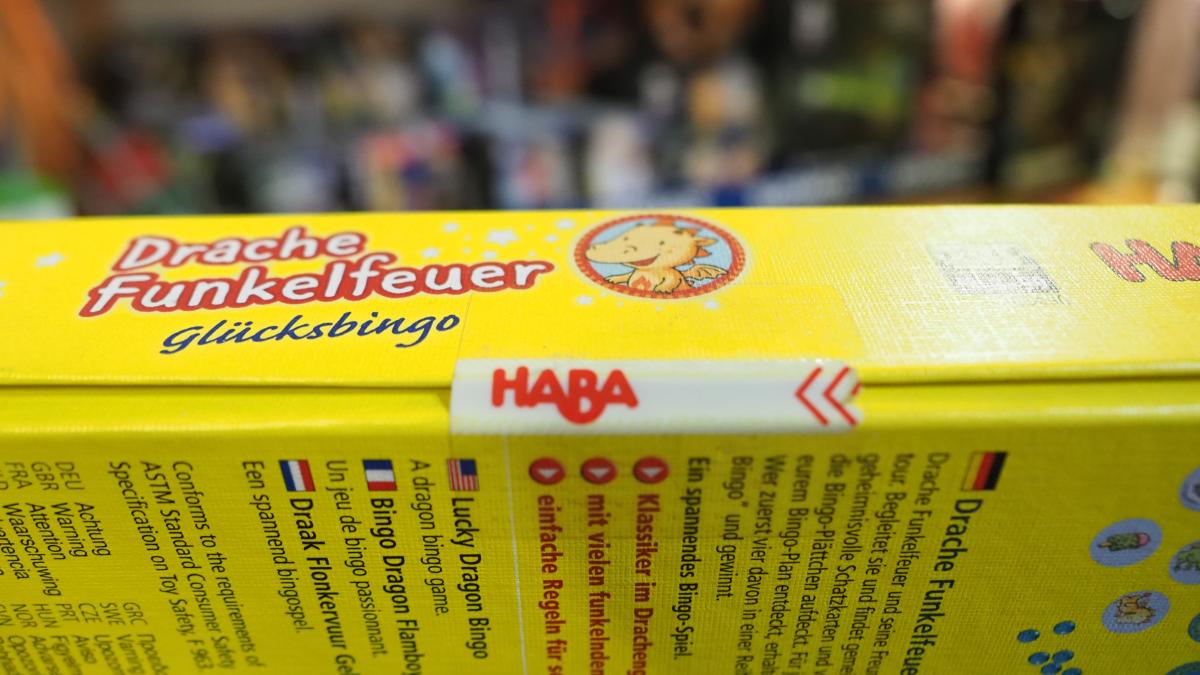 Weihnachtsgeschenke: Warum Plastikfolie für Kunden ein Muss ist