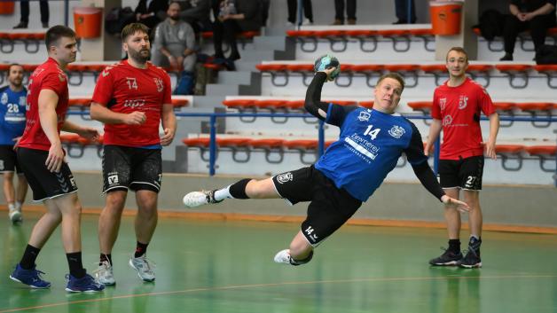 SG Wift Neumünster: Blaue Karte und eine überflüssige Niederlage