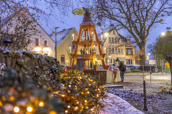 So geht es auf dem Weihnachtsmarkt am Belmer Tie zu