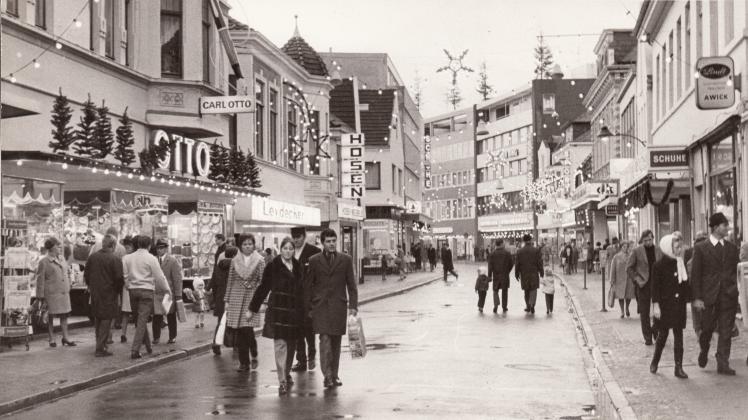 1970: Winterlicher Probelauf für die Fußgängerzone in Delmenhorst