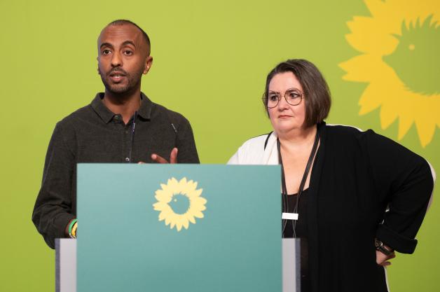 Berlin: Grüne brechen Parteitag ab – Tanja Prinz geht weinend