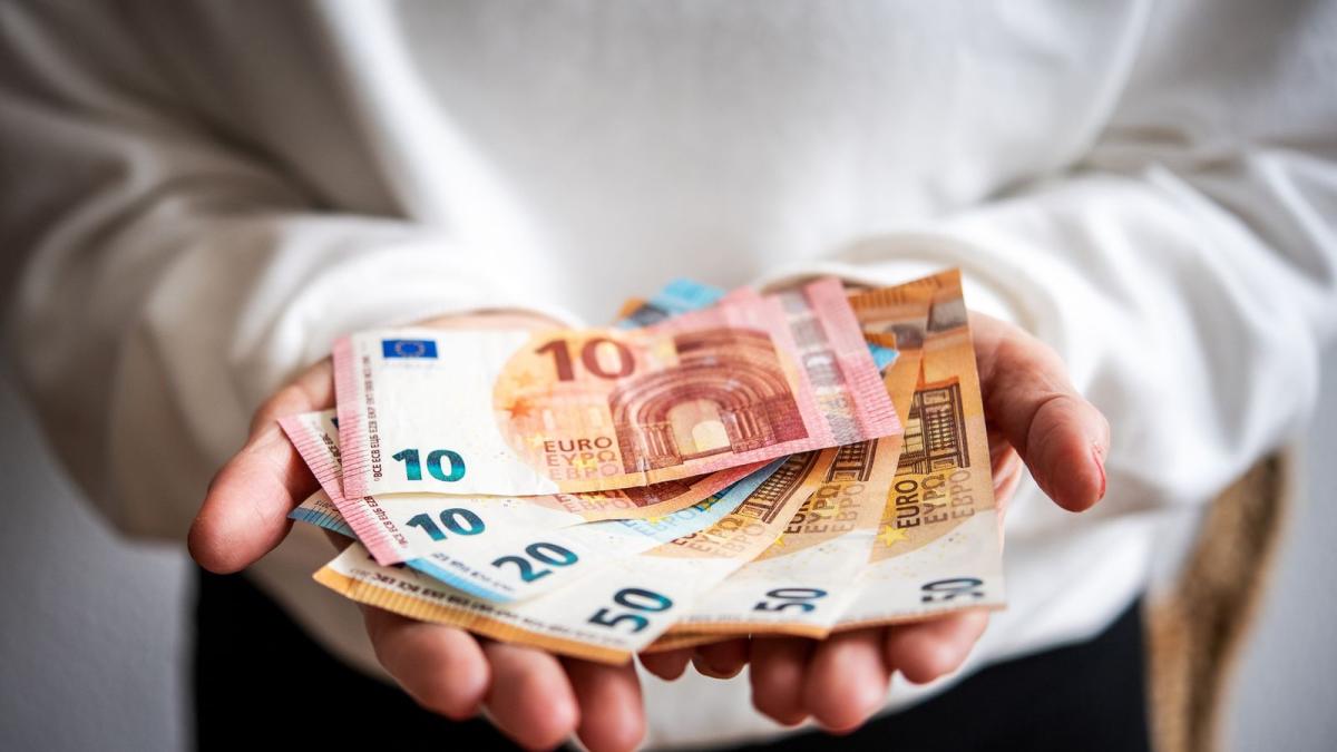Mehr Geld für Ehrenamt in Salzbergen: Rat & Feuerwehr profitieren