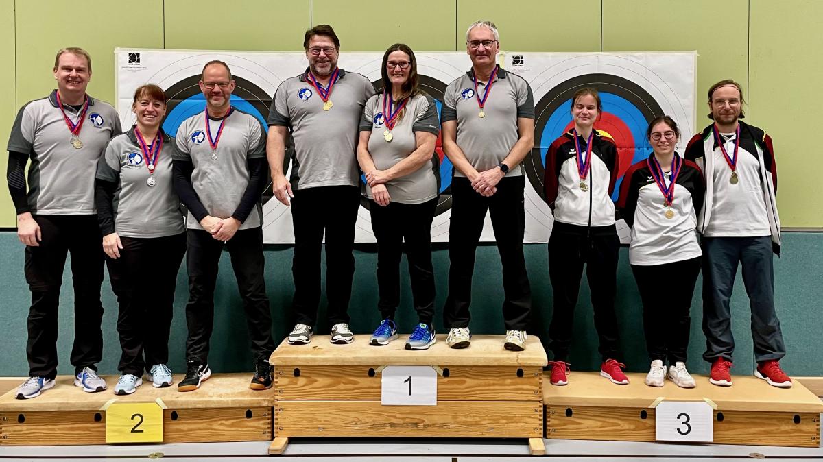 Fünf Delmenhorster Titel bei der Bogen-Bezirksmeisterschaft | DKO