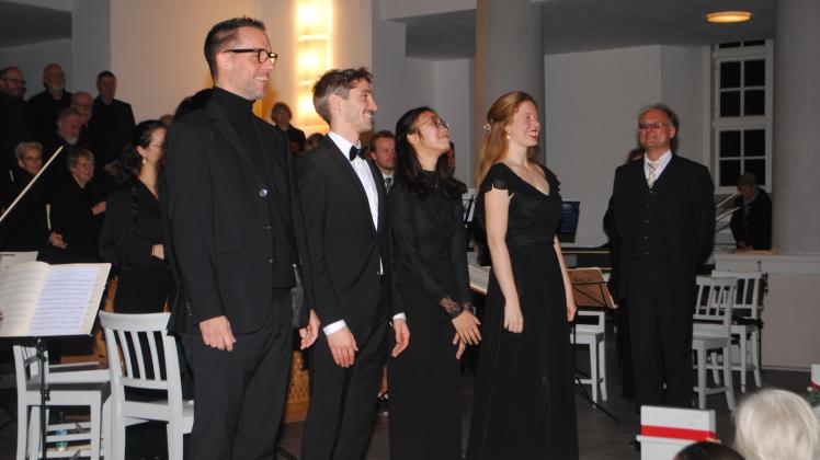 Weihnachtsoratorium von Bach in der Vicelinkirche Neumünster