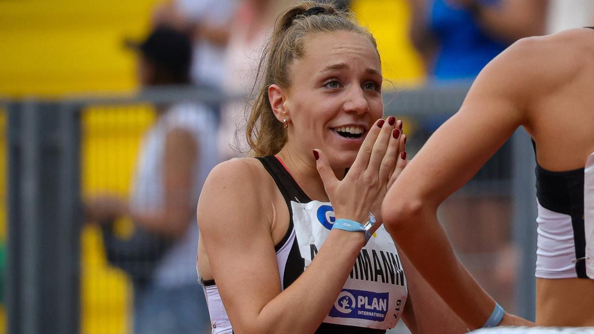 Ehrung für Alina Ammann, Florian Unruh und THW Kiel