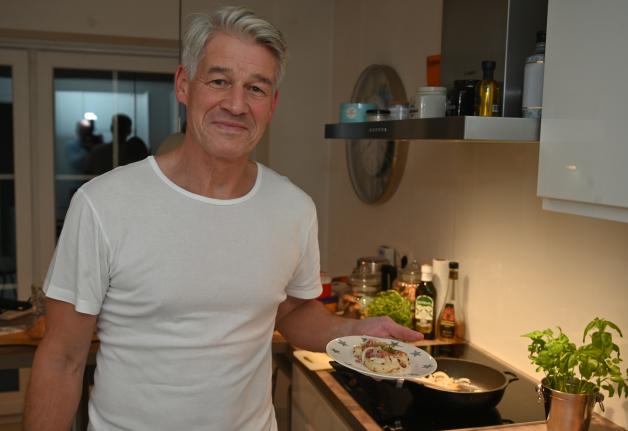 Fest-Reste aufwärmen? Tipps vom Itzehoer Hobbykoch Michael Sierk