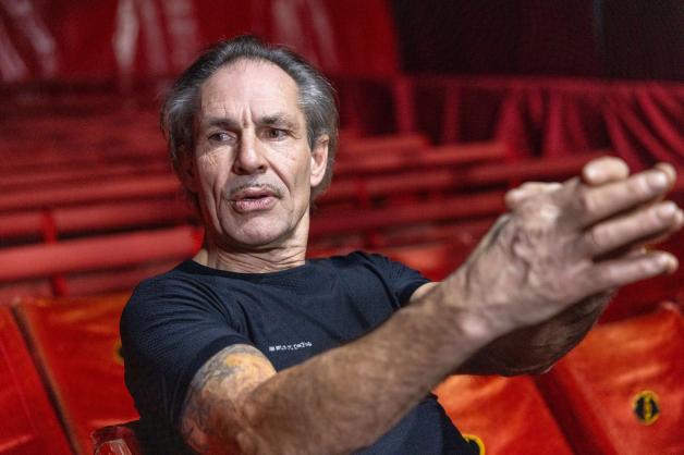 Zirkus Roncalli: Artist Freddy Nock ist der Mann auf dem Todesrad