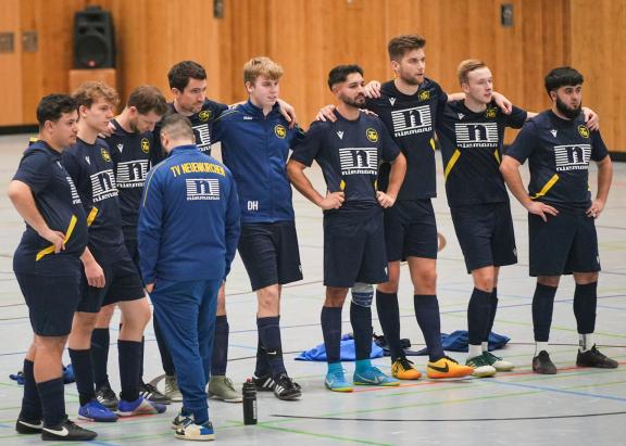 Meller Stadtmeisterschaft 2024 im Hallenfußball: Die Finalspiele in Bildern