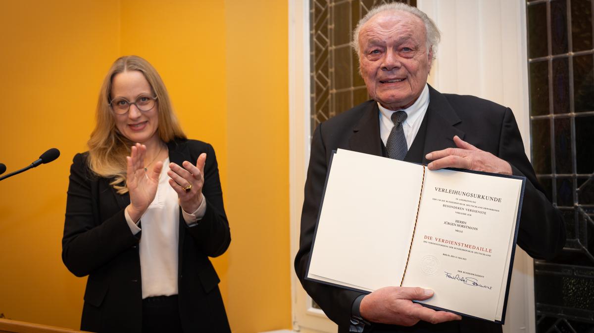 Jürgen Horstmann aus Melle erhält Bundesverdienstkreuz