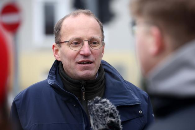 Bauern-Sternfahrt zum Büro von Robert Habeck legt Flensburg lahm