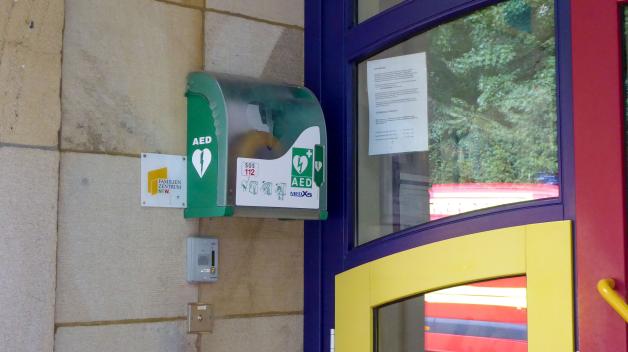 Defi-Standorte: Defibrillator in Lotte-Büren immer erreichbar | NOZ