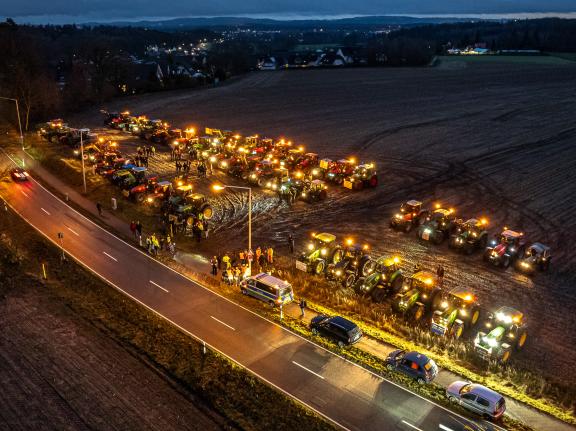 In Bildern: So lief die Lichterfahrt der Wallenhorster Landwirte