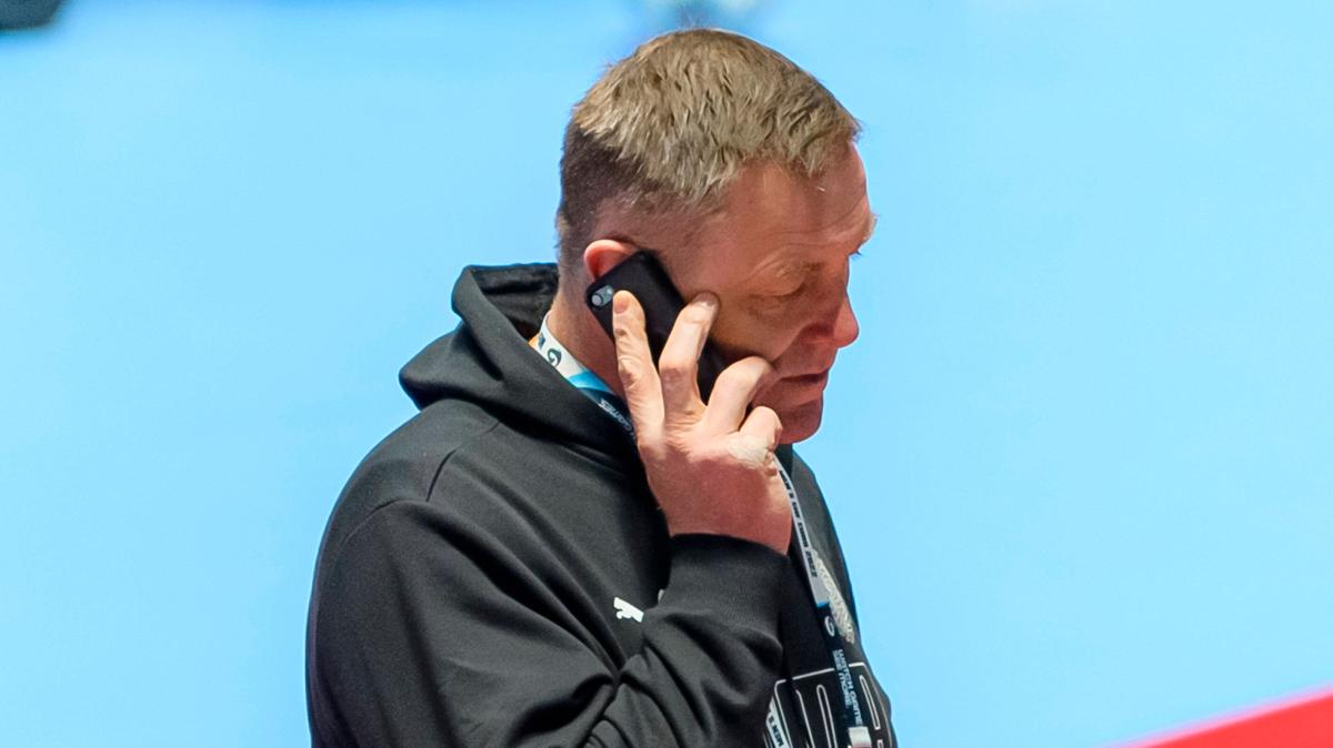 EM-Tagebuch: Alfred Gislaon, ruf mich an!