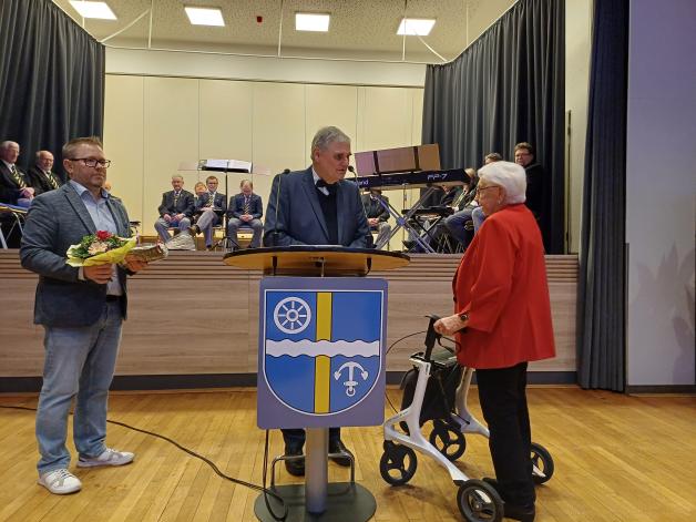 Westerrönfeld: 2024 Erweiterung von Kita und Gewerbegebiet