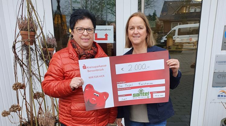 Firma Santel übergibt Spende an die Fürstenauer Tafel