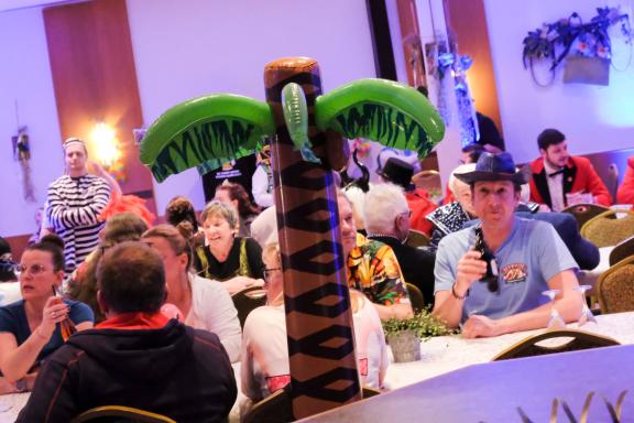 In Bildern: Karnevalsparty 2024 der Blau-Weißen Garde in Wallenhorst-Rulle
