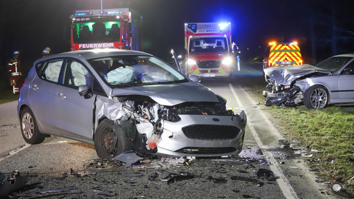 Schwerer Unfall auf B206 bei Itzehoe – Feuer in Wellenkamp