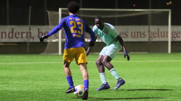 Fußball-Testspiel: TBS Pinneberg SC Victoria Hamburg