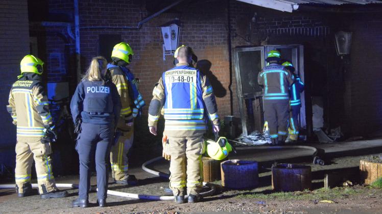 Brandstiftungen in Geesthacht: Polizei nimmt Tatverdächtigen fest