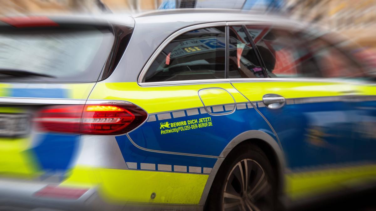 Diebinnen schleichen sich in drei Schenefelder Wohnungen